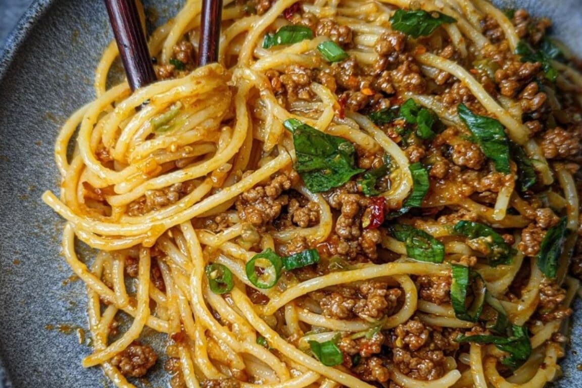 Asian-Style Ground Beef Spaghetti
