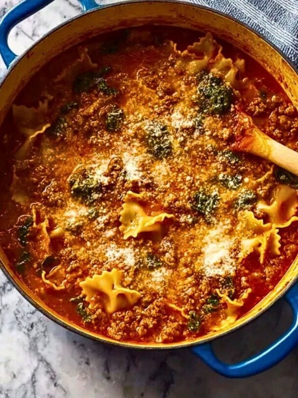 BEST EVER One-Pot Lasagna Soup